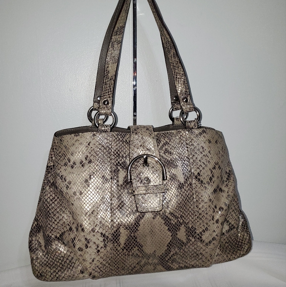 Coach F19679soho Embossed Exotic Python Leather Shoul… - Gem